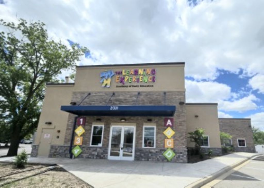 Daycare and Preschool in Pewaukee, WI - Pewaukee, WI - The Learning ...